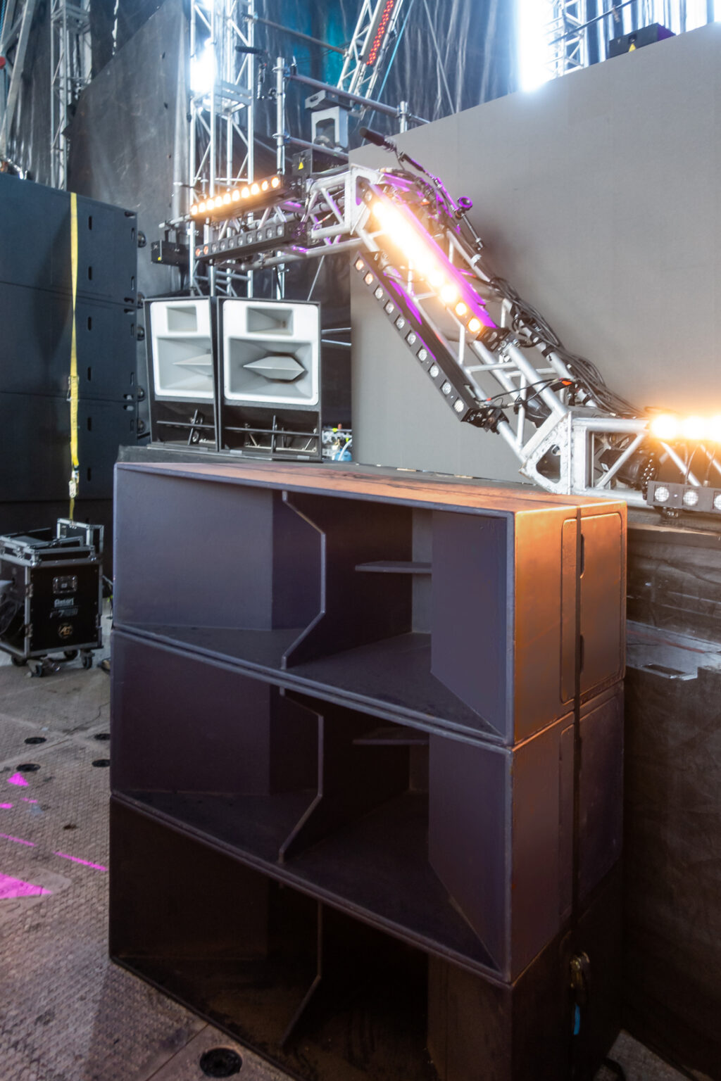Ultra Music Festival Resistance Stage – Coherent Distribution