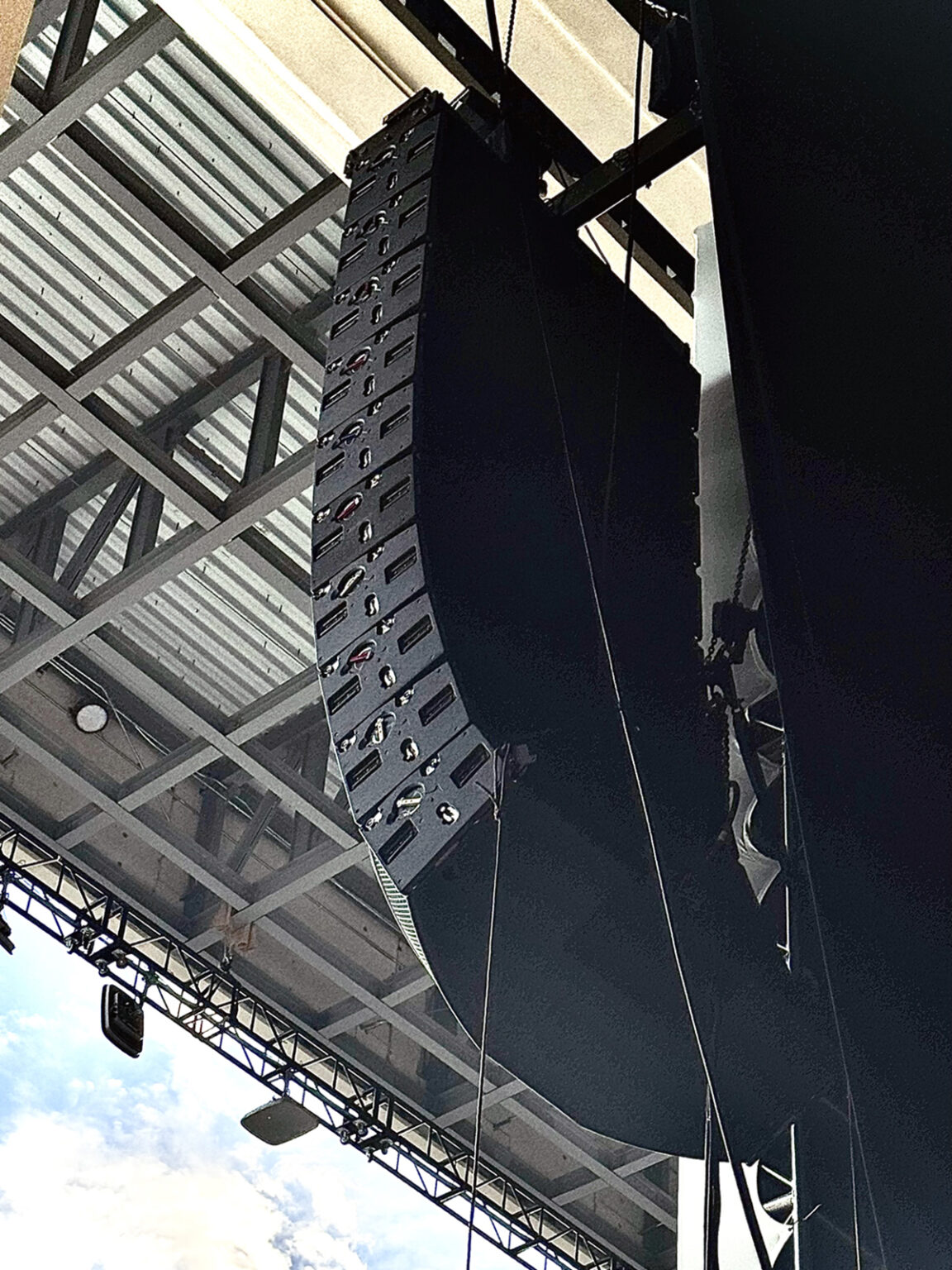 Tipper @ The Orion Amphitheater Feat. Funktion-One Vero Sound ...